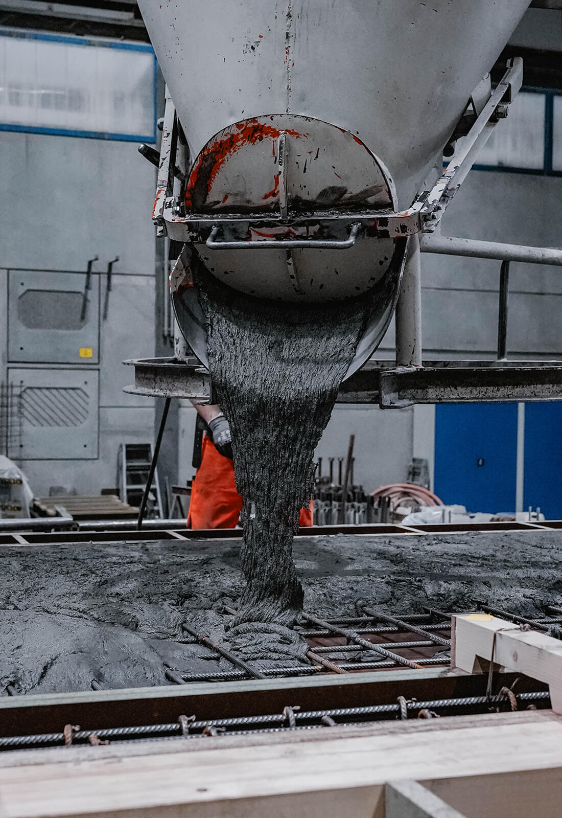 Ultra-Hochleistungs-Faserverbund-Baustoff - MÜLLER-STEINAG ELEMENT AG